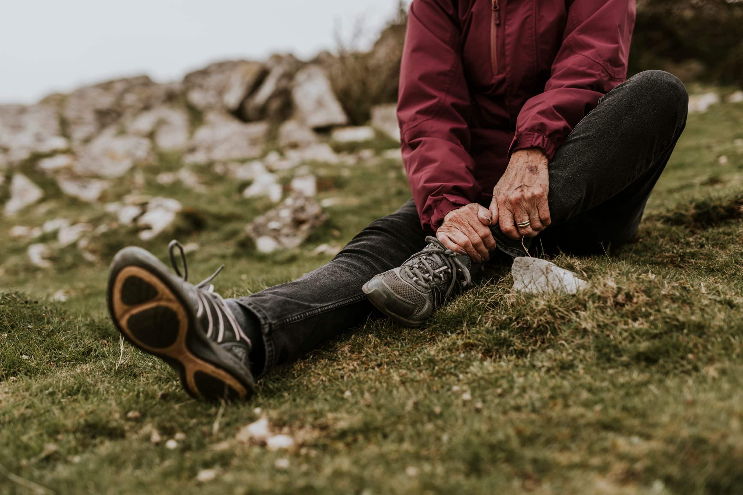 Sprain vs Fracture: Symptoms and Treatments